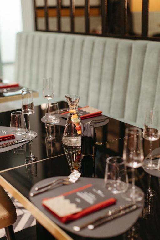 Hotel Select, Iasi | 2024 Updated Prices, Deals