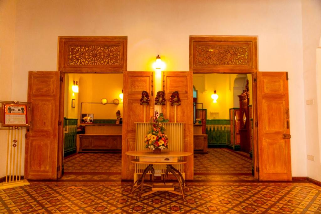 Thilanka Hotel, Kandy | 2024 Updated Prices, Deals