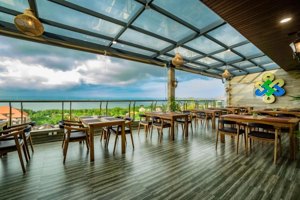 Best Price on Sunrise Aventus Hotel Nusa Dua in Bali + Reviews!