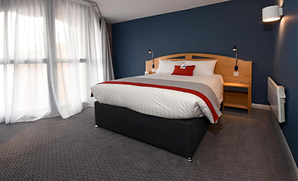 Holiday Inn Express Liverpool-Albert Dock, Liverpool | 2024 Updated ...