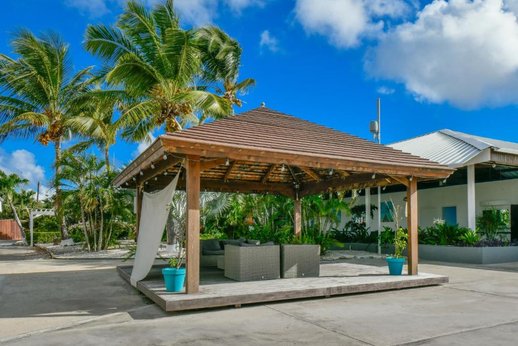 Aruba Blue Village Hotel and Apartments, Noord | 2024 Updated Prices, Deals