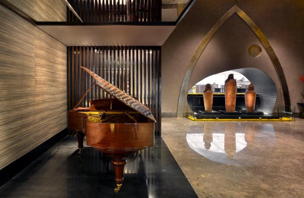 The LaLiT Great Eastern Kolkata, Kolkata | 2024 Updated Prices, Deals