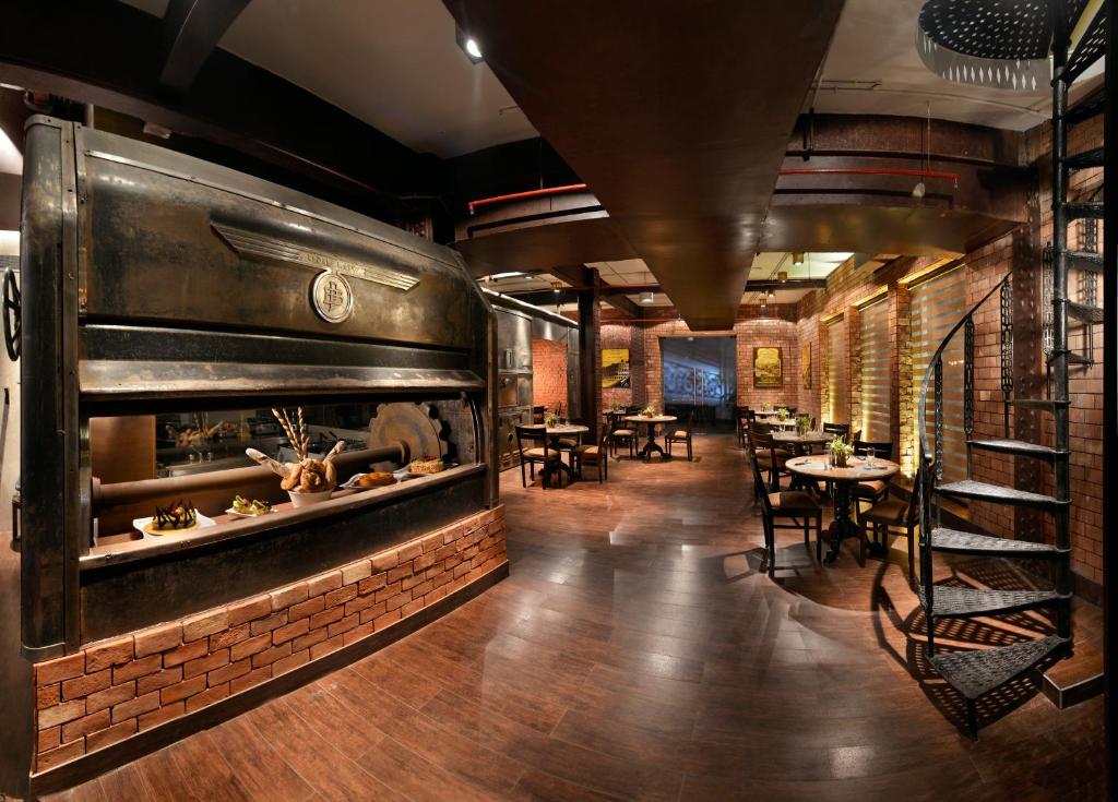 The LaLiT Great Eastern Kolkata, Kolkata | 2024 Updated Prices, Deals