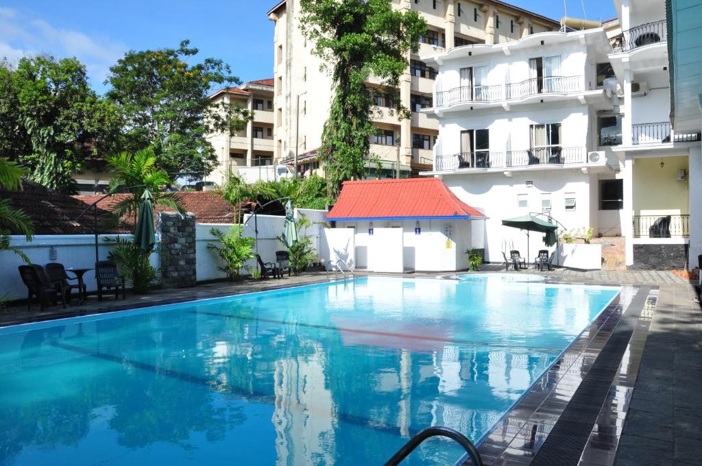 Peradeniya Rest House, Kandy | 2024 Updated Prices, Deals