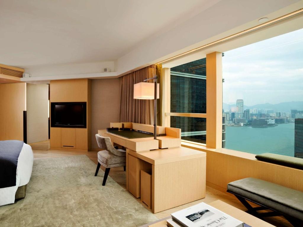 The Upper House, Hong Kong | 2025 Updated Prices, Deals