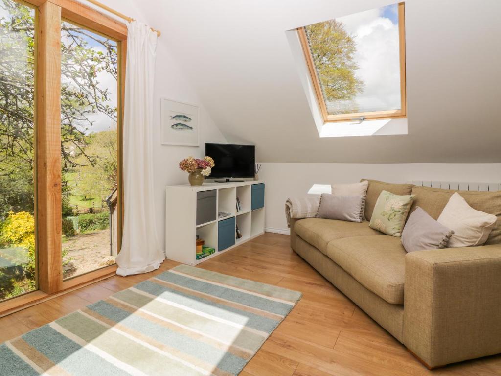Orchard Loft | Devon Guide