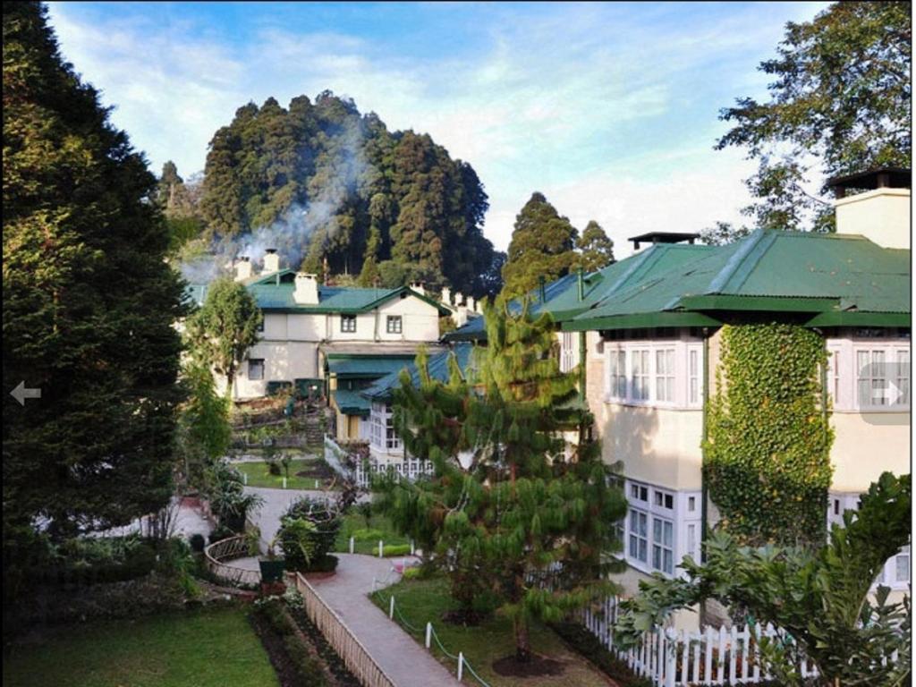 From $16 - Windamere Hotel - A Colonial Heritage Since 1841, Darjeeling