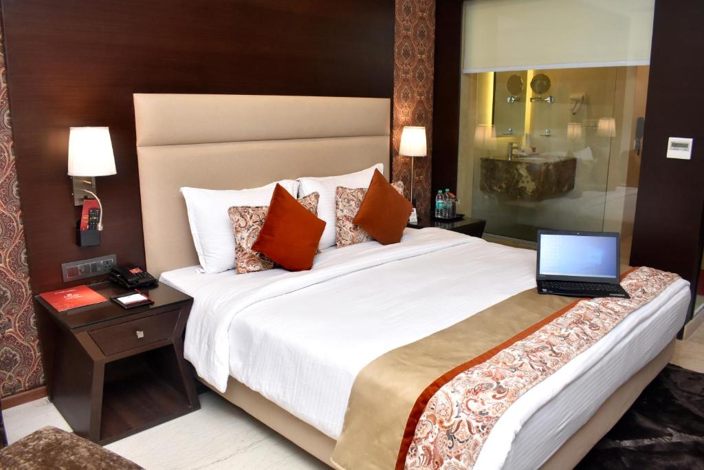 Lords Plaza Surat, Surat | 2024 Updated Prices, Deals