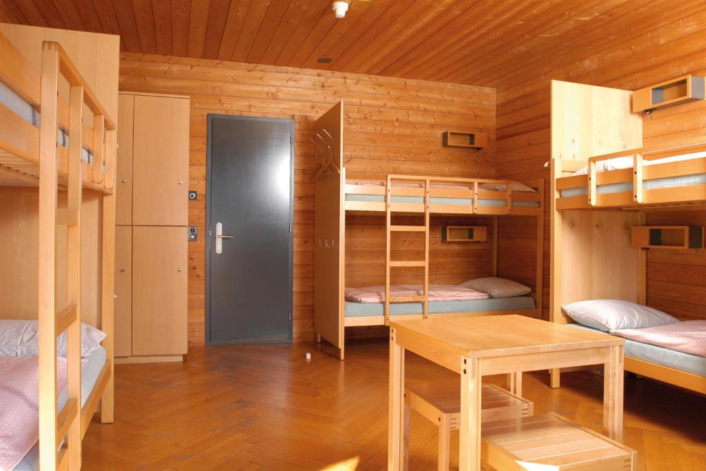 Grindelwald Youth Hostel - 2025 Cheaper Prices!