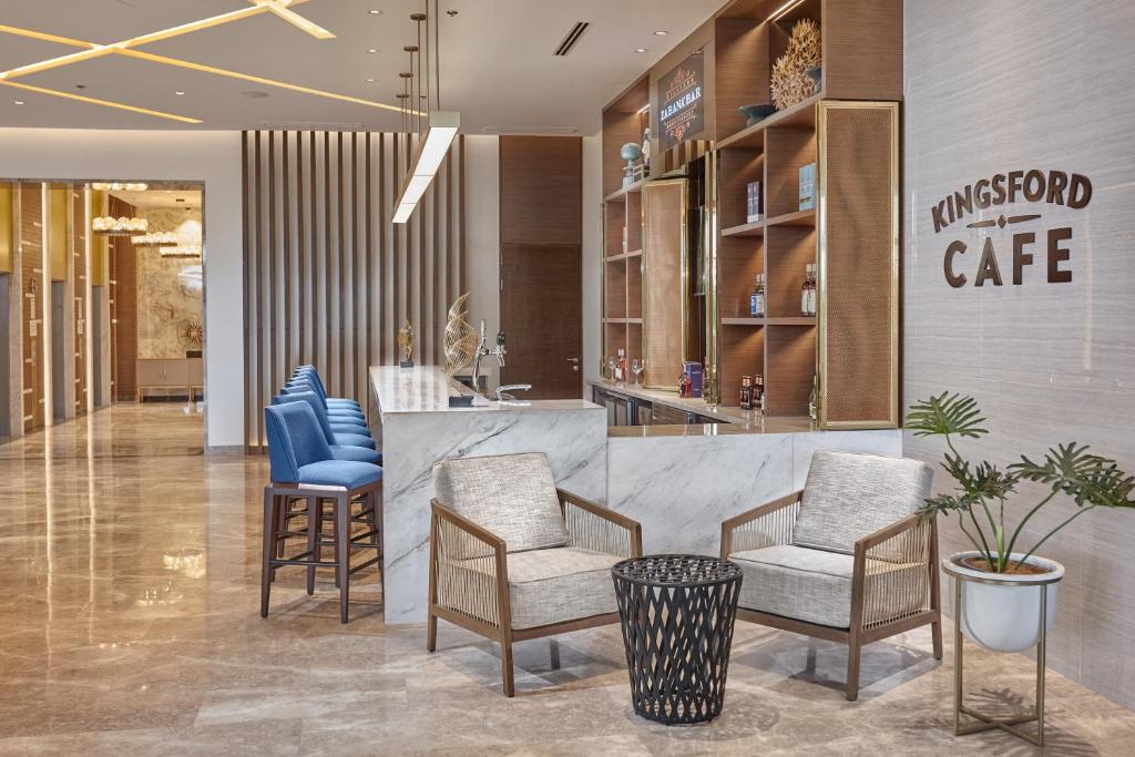 Best Price on Kingsford Hotel Manila in Manila + Reviews!