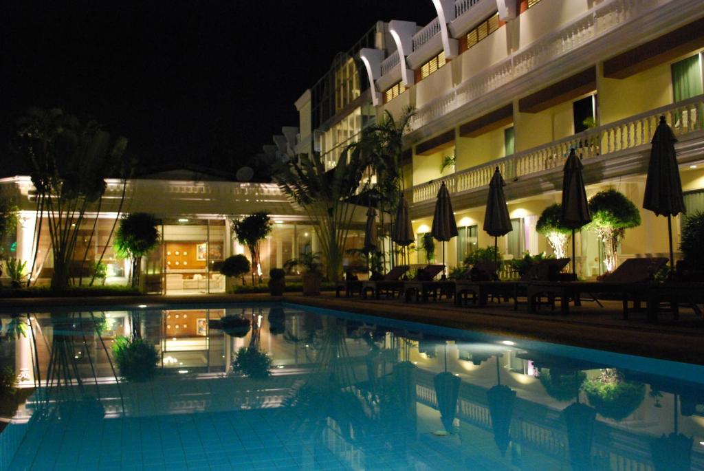 Windmill Resort Hotel, Pattaya | 2024 Updated Prices, Deals