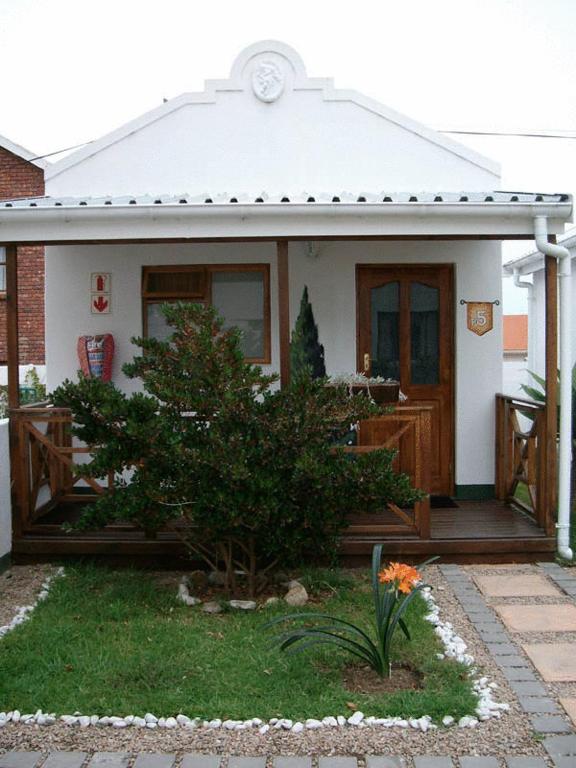 Alpine Inn, George | 2024 Updated Prices, Deals