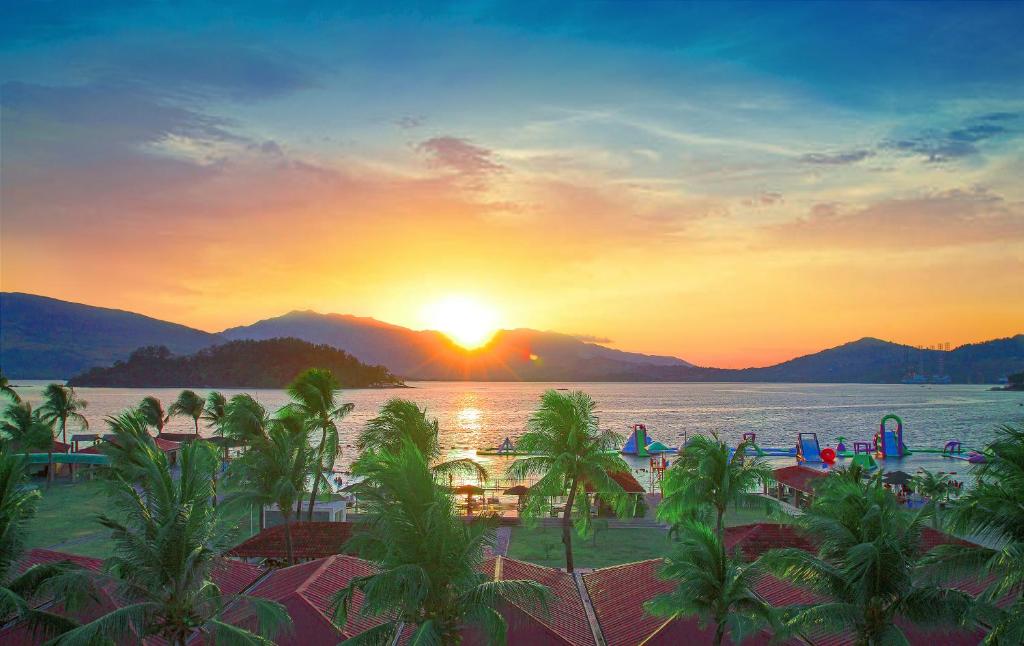 10 Best Beach Resorts In Subic Bay, Philippines - Updated 2025 | Trip101