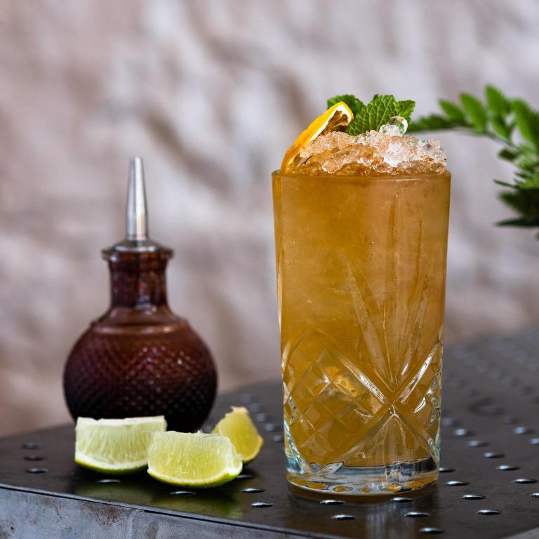 Ice House Hotel, Ballina | 2024 Updated Prices, Deals