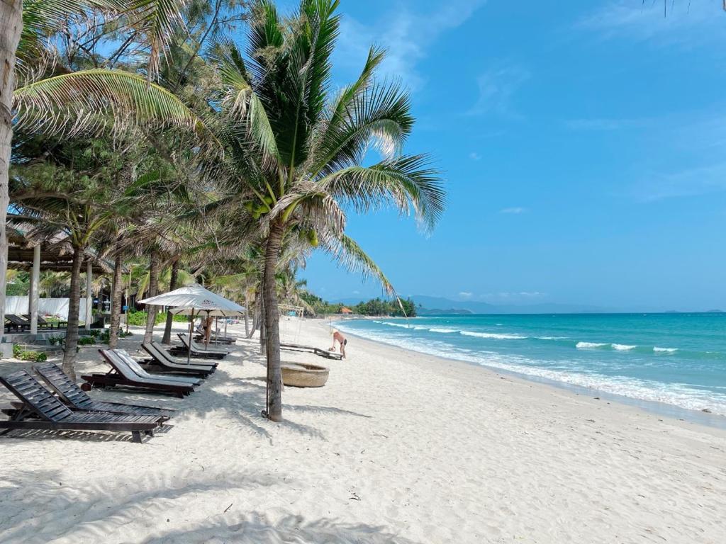 GM Doc Let Beach Resort and Spa, Nha Trang | 2024 Updated Prices, Deals