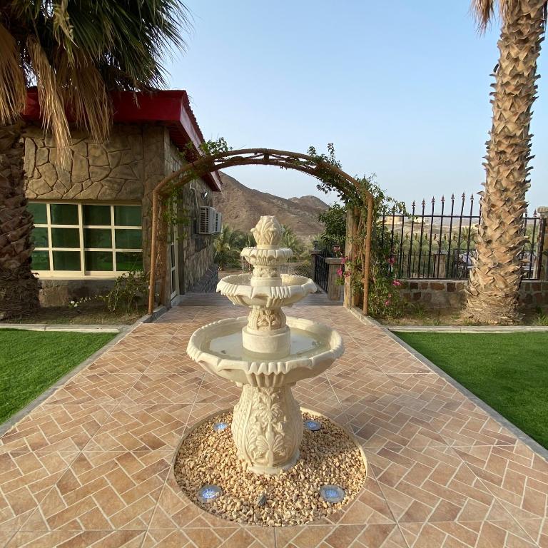 UAE farm Entire house (Fujairah) - Deals, Photos & Reviews