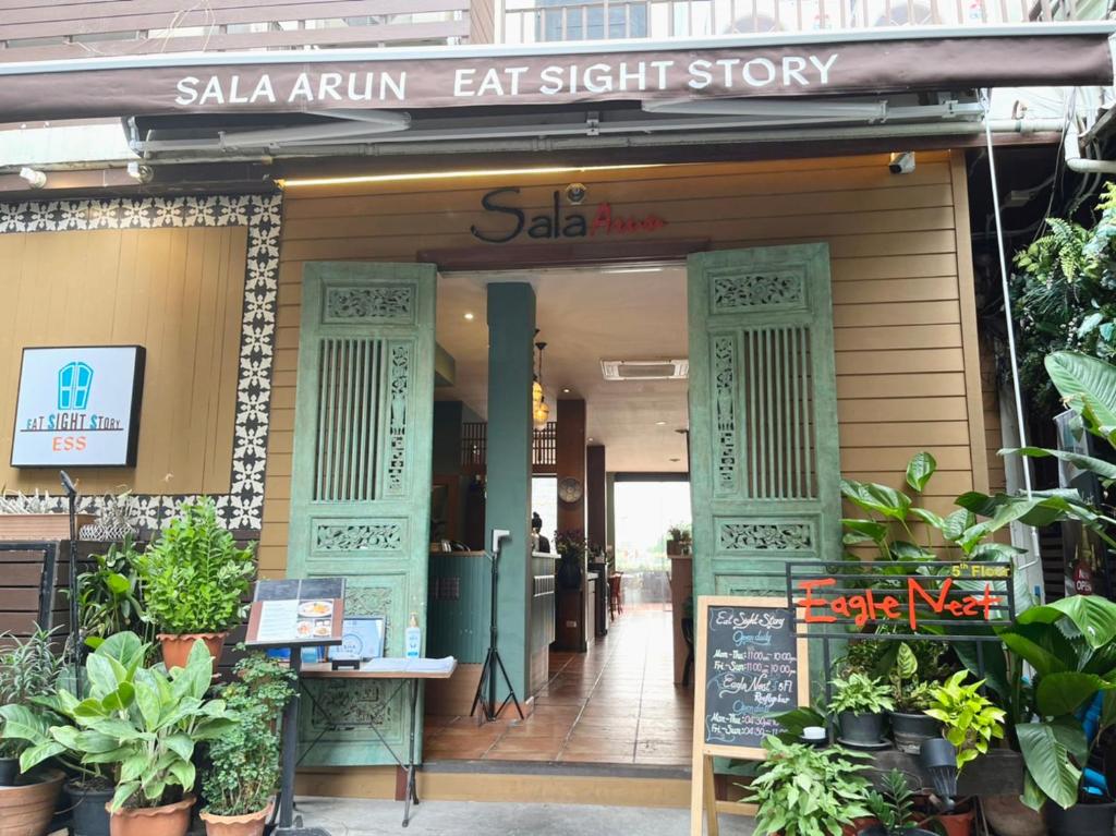 Sala Arun in Bangkok - See 2023 Prices