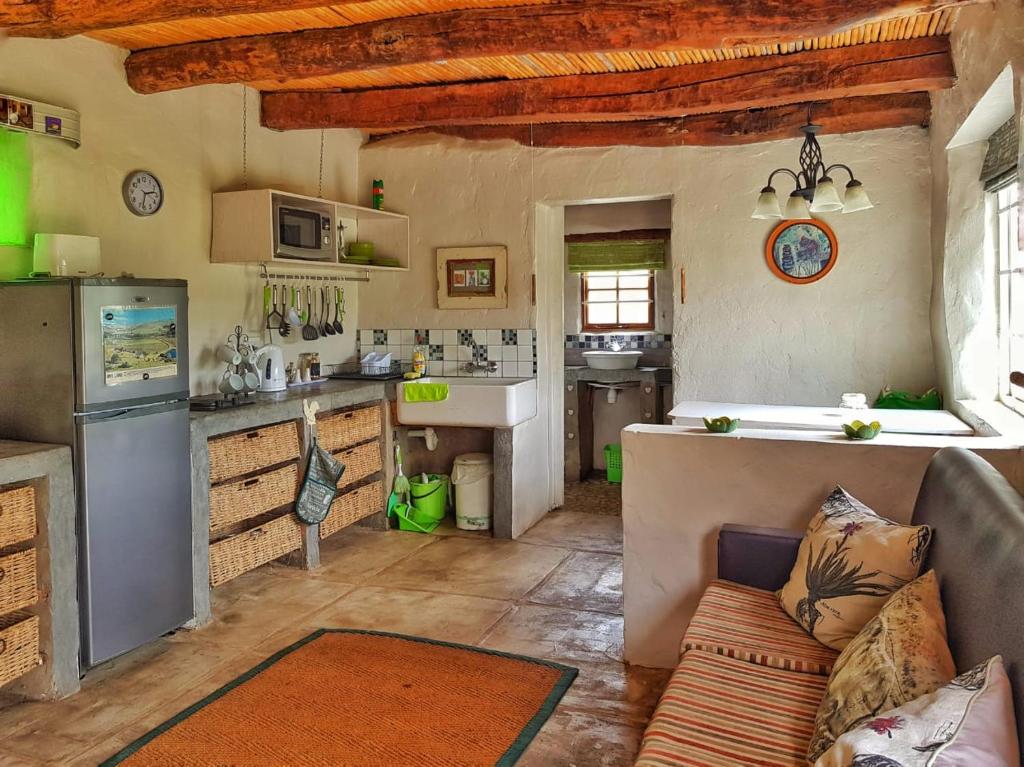 Die Hoenderhok and Die Plaashuisie, Swellendam | 2024 Updated Prices, Deals