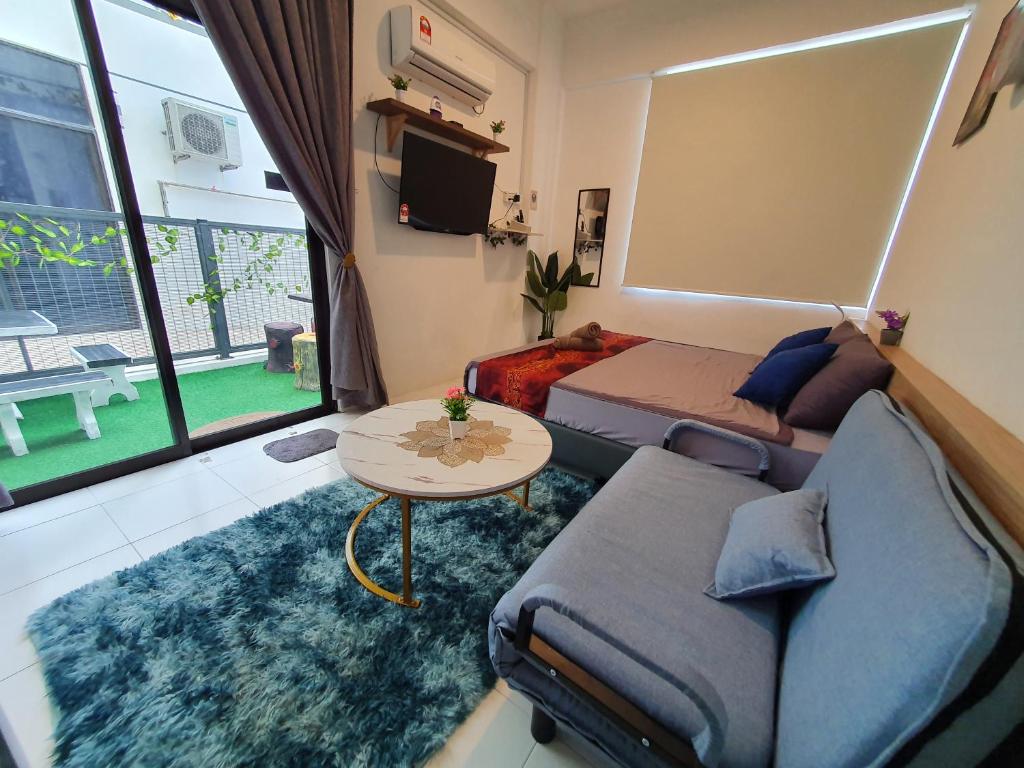 Imperio Professional Suite by IMPERIO in Alor Setar - 2024 Deals