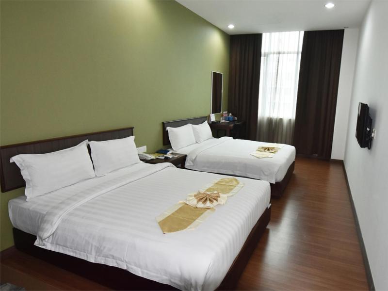 Best Price on LI HUA HOTEL , BINTULU SENTRAL in Bintulu + Reviews!