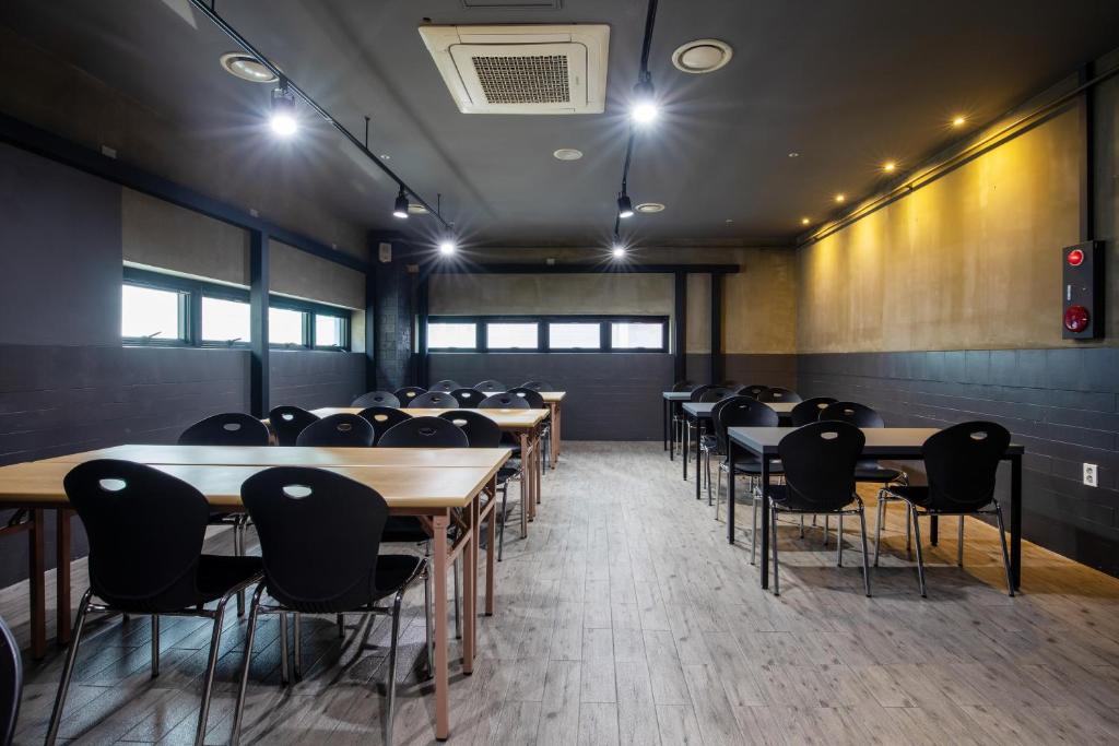 Jeju Haema Hotel Motel - Deals, Photos & Reviews