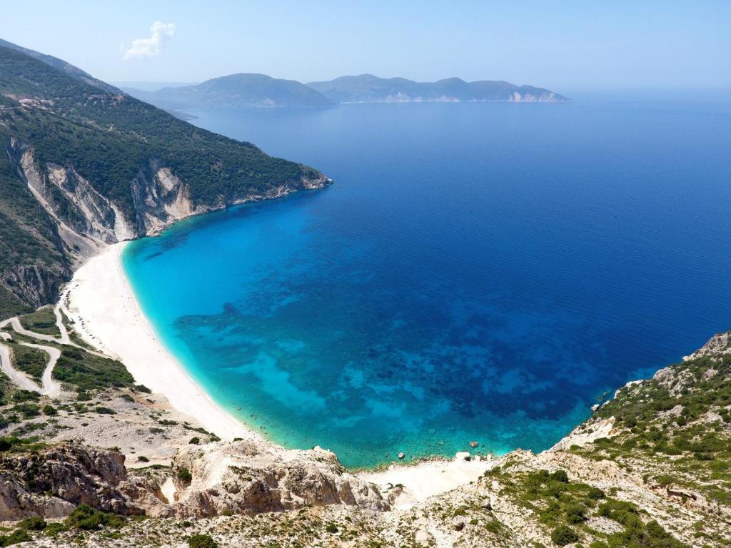 Book Villa Afroditi, Spartia, Kefalonia in Greece - 2024 Promos