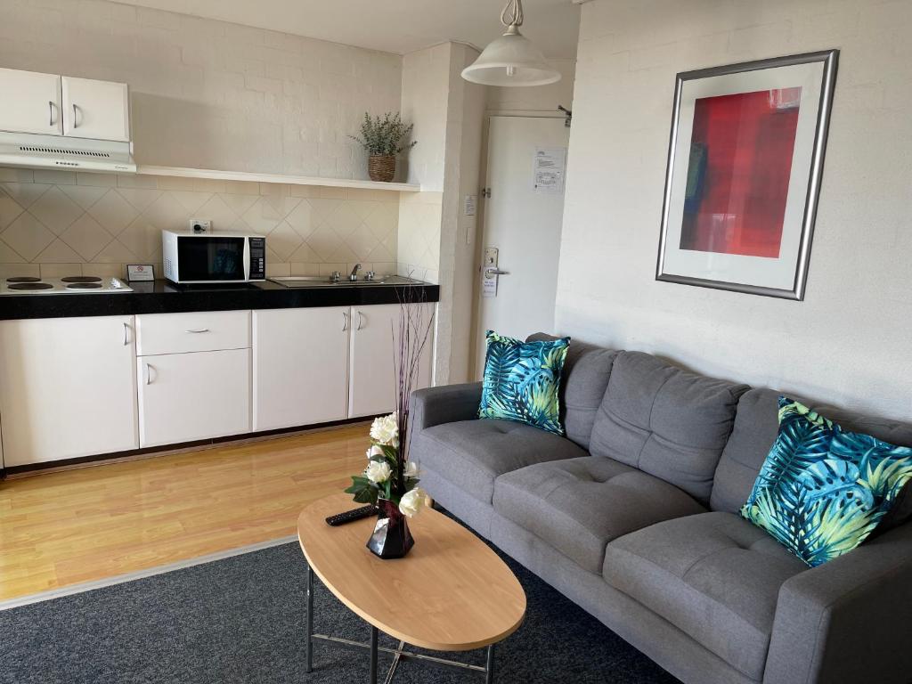 Atrium Hotel, Mandurah | 2024 Updated Prices, Deals