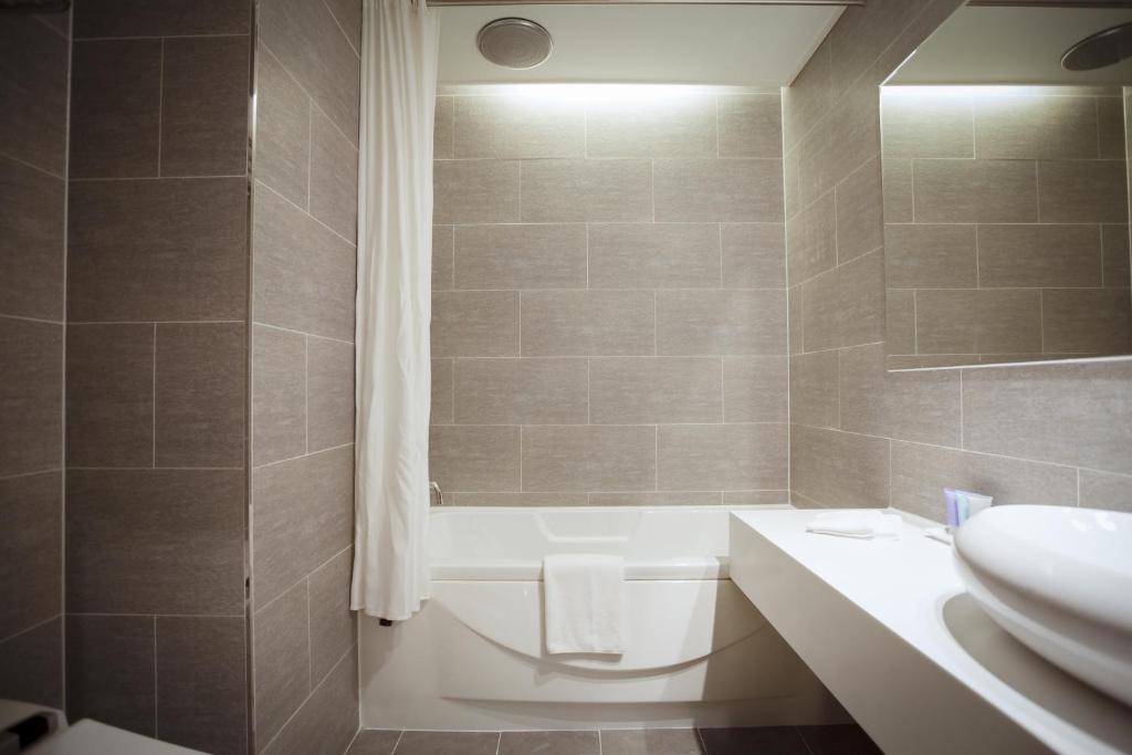 Baiton Seoul Dongdaemun Hotel, Seoul | 2023 Updated Prices, Deals