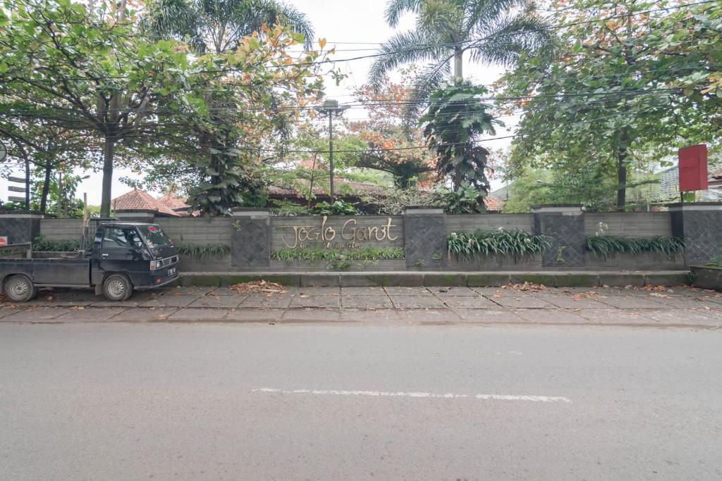 OYO 1347 Joglo Garut Cottage Syariah, Garut | 2024 Updated Prices, Deals