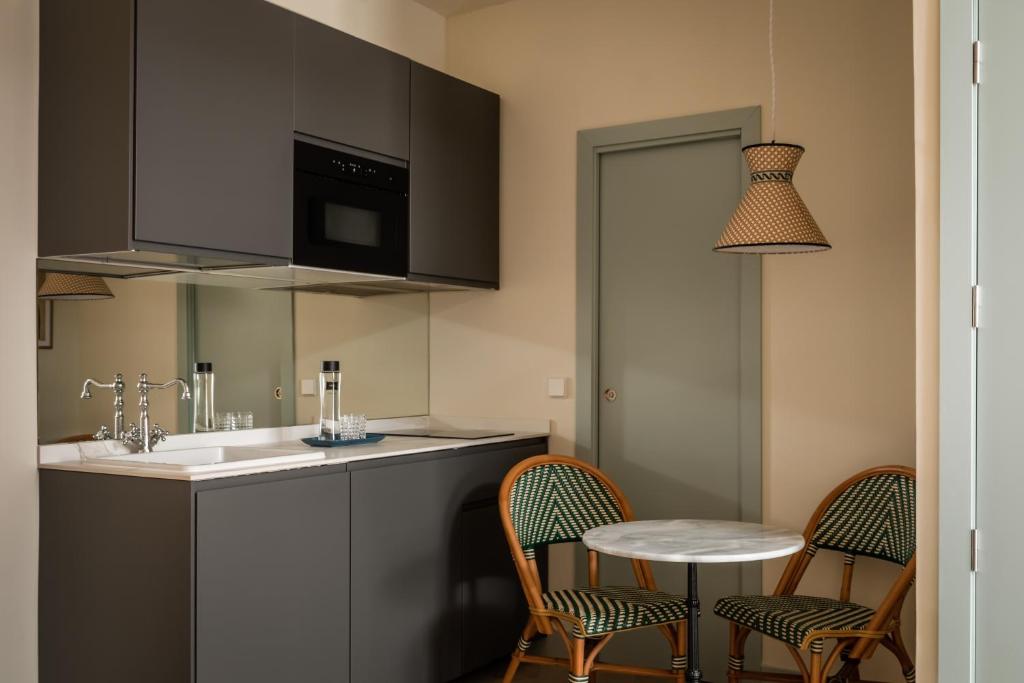 BYPILLOW Residence Abril, Seville, Spain - Photos, Room Rates & Promotions