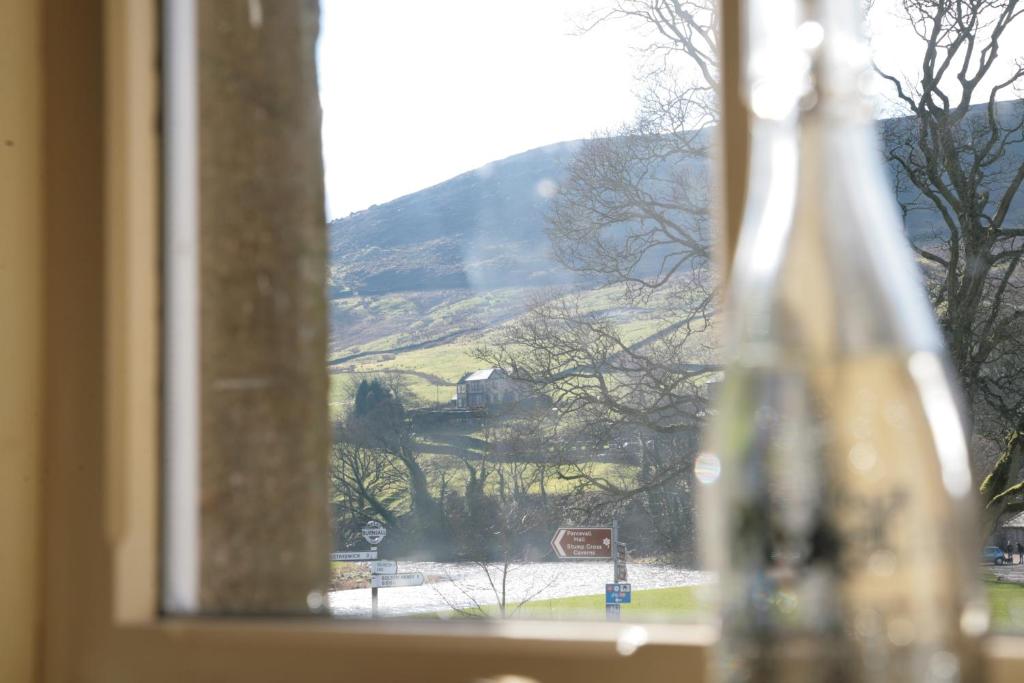 The Red Lion & Manor House, Burnsall | 2024 Updated Prices, Deals