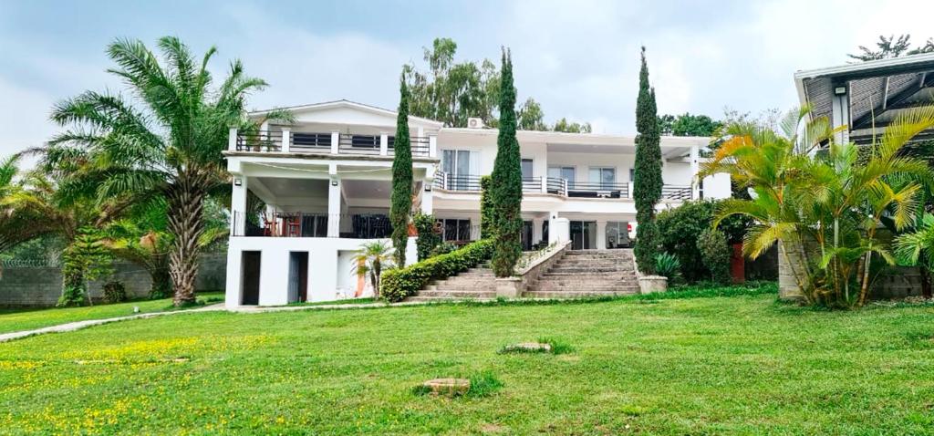 Coco View en Valle de Ángeles, Honduras - opiniones, precios | Planet ...