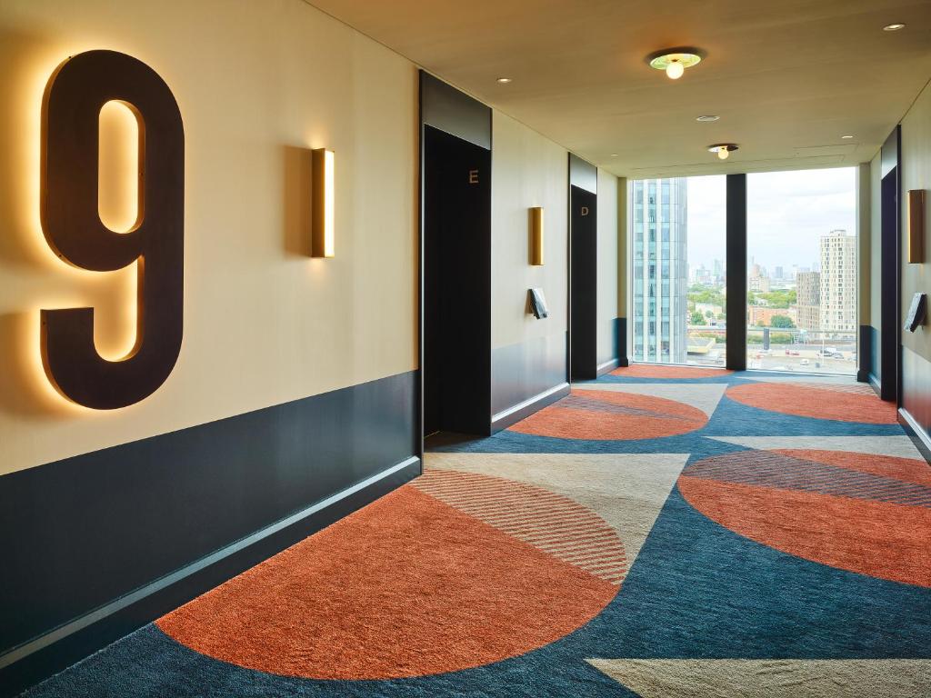 TRIBE London Canary Wharf Hotel - Deals, Photos & Reviews
