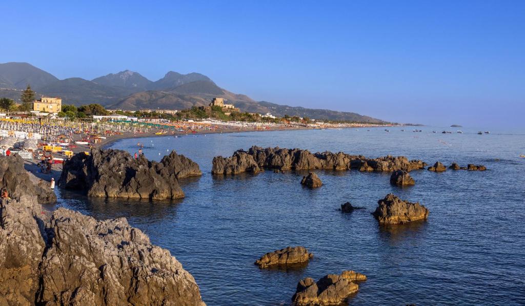 Villaggio La Pantera Rosa Via Tirreno 11, Scalea