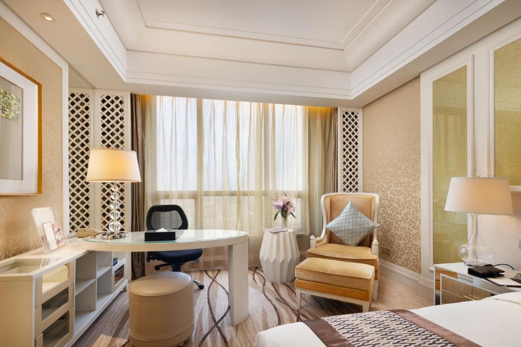 Baolilai International Hotel, Shenzhen | 2024 Updated Prices, Deals