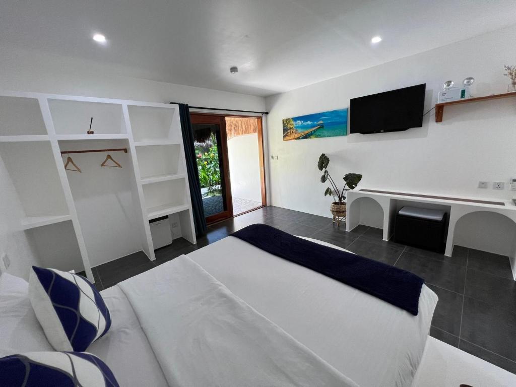 Secret paradise moalboal Hotel (Cebu) - Deals, Photos & Reviews