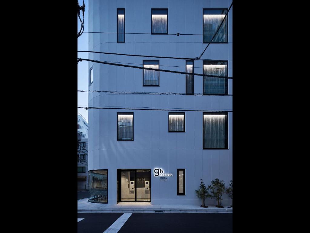 9h nine hours Ningyocho Capsule hotel (Tokyo) - Deals, Photos & Reviews