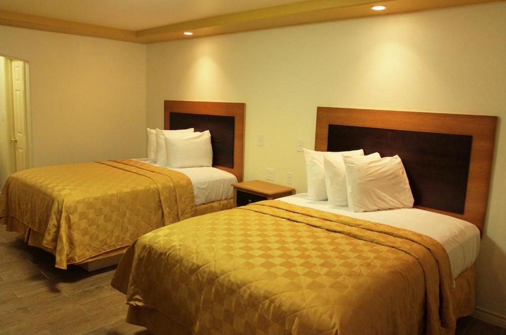 Maverick Inn, Eagle Pass (TX) - 2024 Reviews, Pictures & Deals