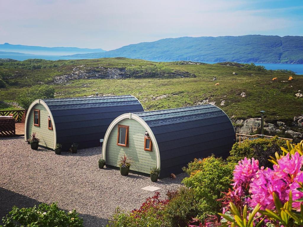From £77 - Duirinish Pods with Private Hot Tubs and Duirinish Bothy ...
