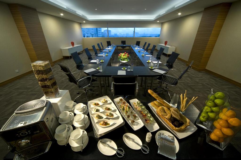 Pullman Kuching Hotel in Kuching - See 2023 Prices