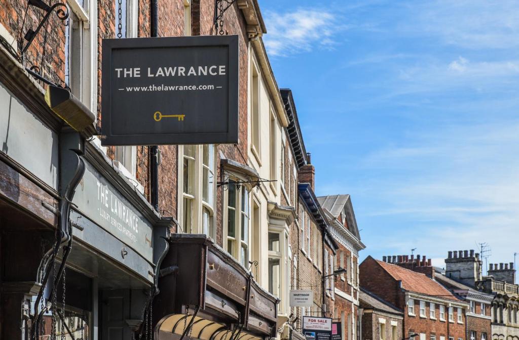 The Lawrance Luxury Aparthotel - York Serviced apartment - Deals ...