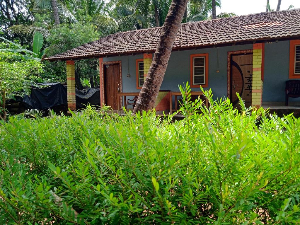 GUNDAPPA cafe GOKARNA KUDLE beach up to 32% OFF - Book Now