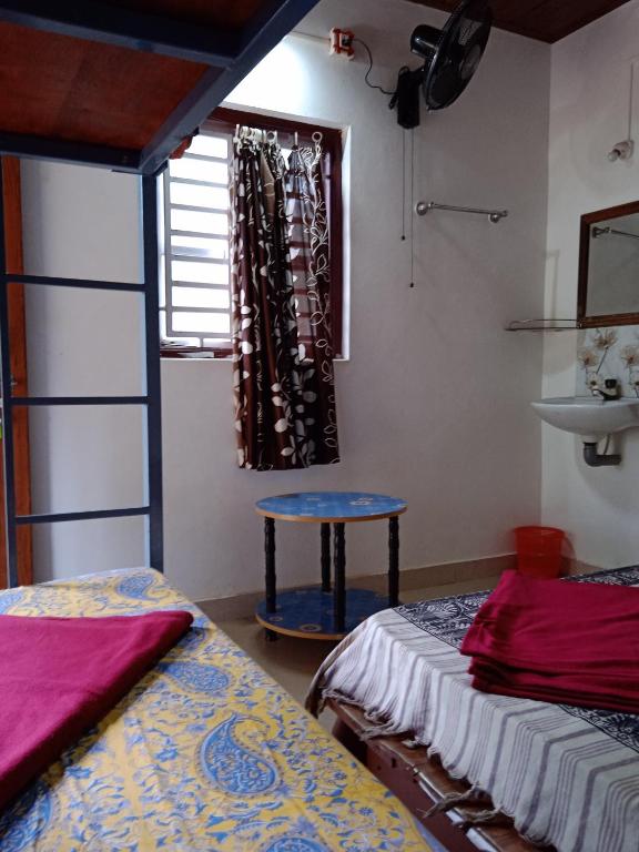 GUNDAPPA cafe GOKARNA KUDLE beach up to 32% OFF - Book Now