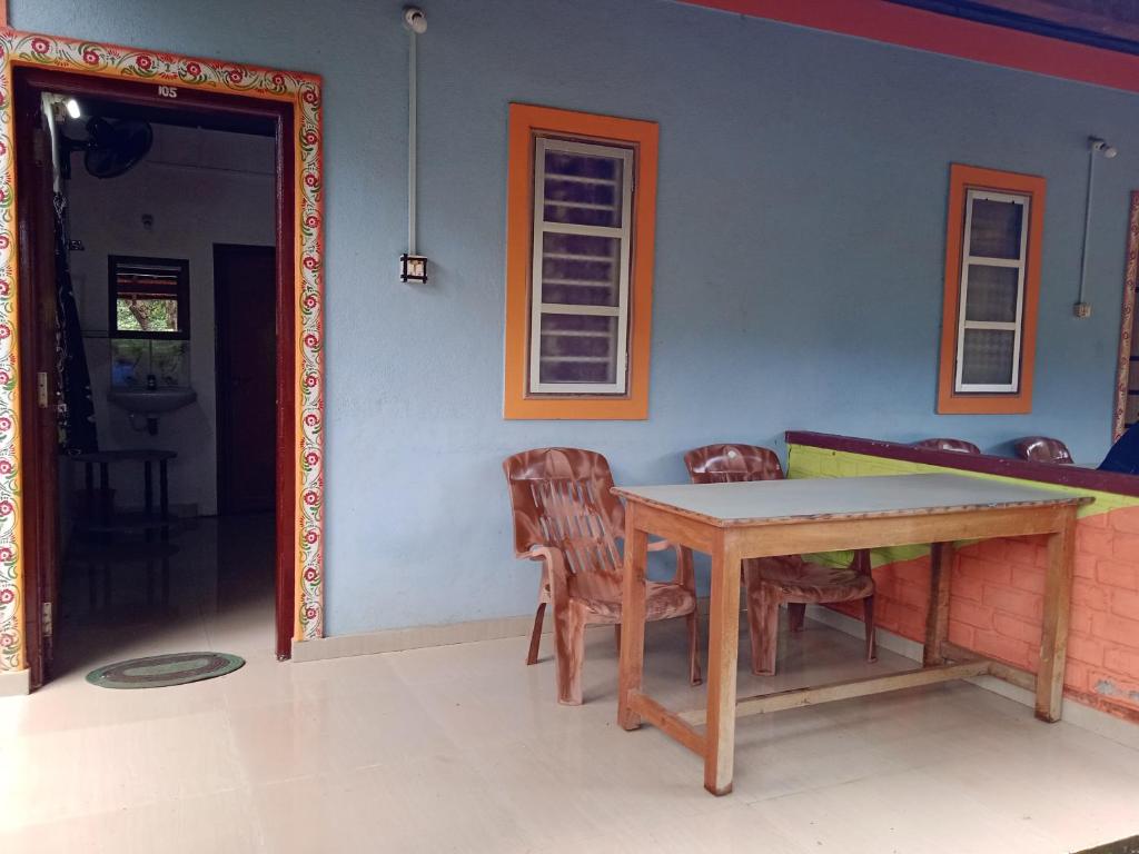 GUNDAPPA cafe GOKARNA KUDLE beach up to 32% OFF - Book Now
