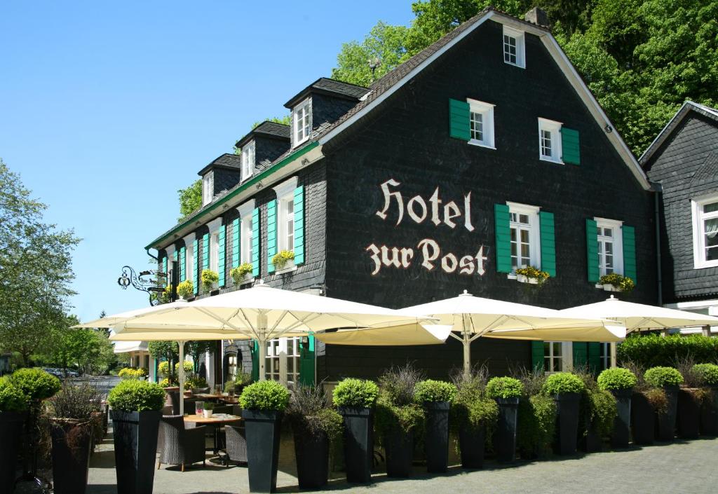Hotel Restaurant Zur Post in Odenthal, Germany - reviews, prices ...