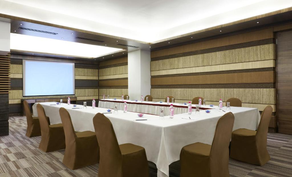 Hotel Suba International, Mumbai | 2024 Updated Prices, Deals
