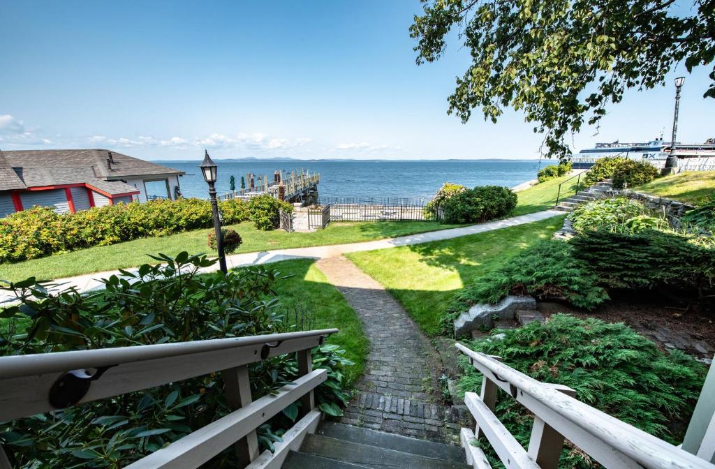 Holiday Inn Bar Harbor Regency Hotel, Bar Harbor (ME) | 2025 Updated ...