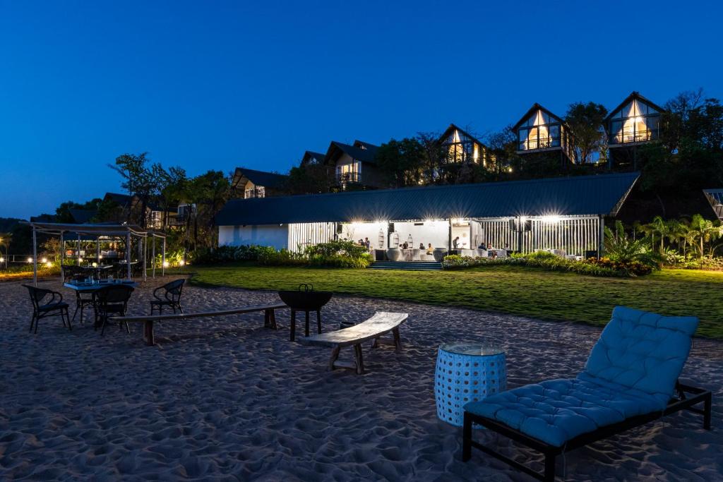 Canary Islands Resort & Spa Hotel (Lonavala) - Deals, Photos & Reviews