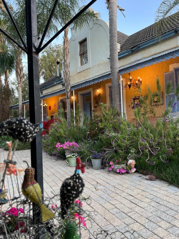 Yellow Aloe Guest House , Clanwilliam | 2023 Updated Prices, Deals