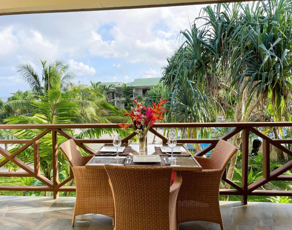 Nasama Resort, Port Vila | 2024 Updated Prices, Deals